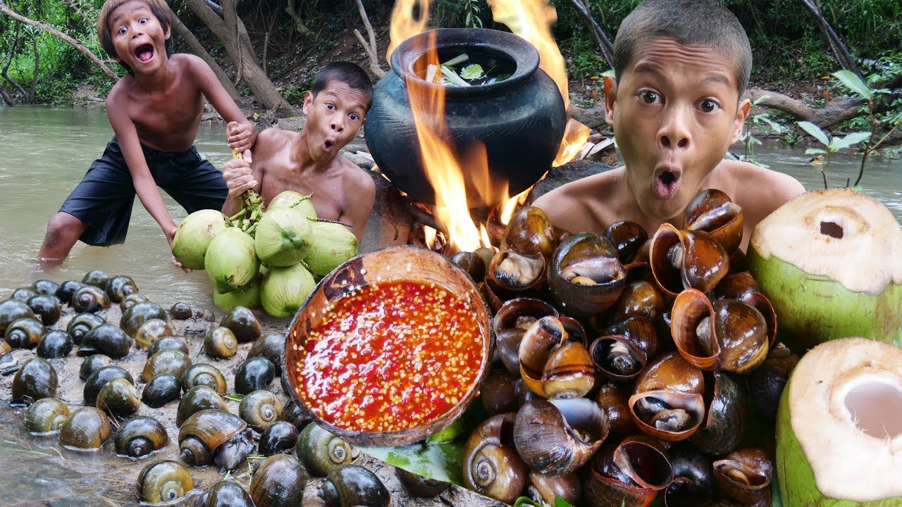 Primitive Technology - Kmeng Prey - Cooking Snails With Coconut - SurvivalRelated